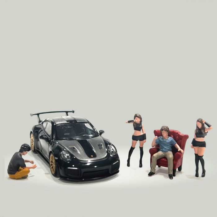 RWB LEGEND FIGURE SET